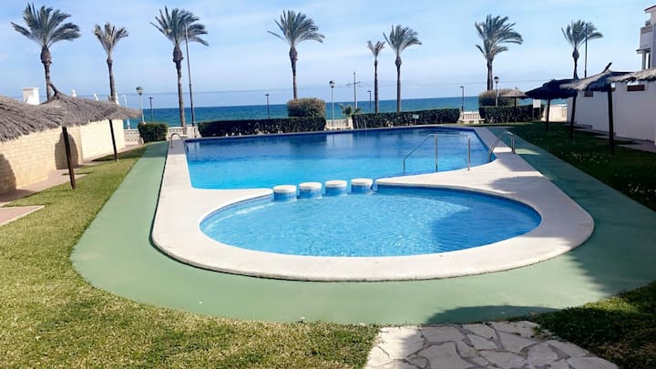 Chalet Avec Accès Direct à La Plage Muchavista - Alicante
