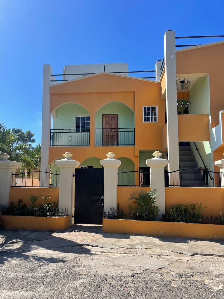Root Palm Guest House #1 - Negril