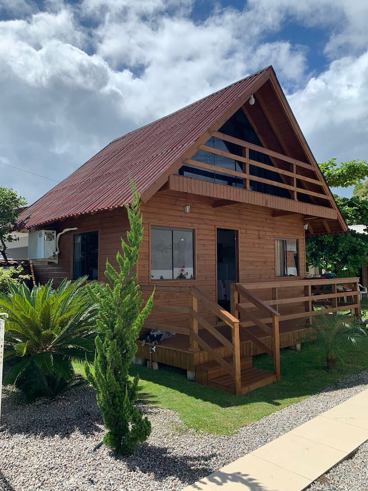Casa Chalé Em Canasvieiras - Florianópolis
