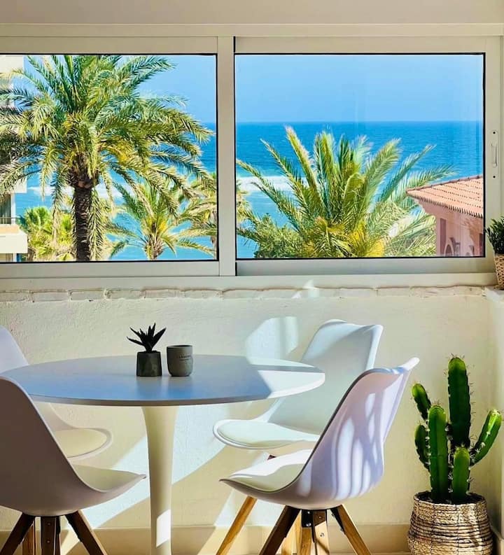 Sea View | Beach | Pool | 40 Sqm Private Terrace - Benalmádena