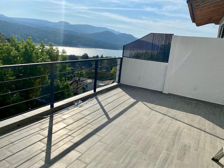 Preciosa Casa, Vista Increíble! - Valle de Bravo
