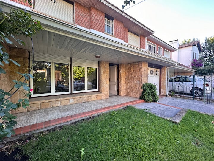 Hermosa Casa En Miramar Centro - Miramar