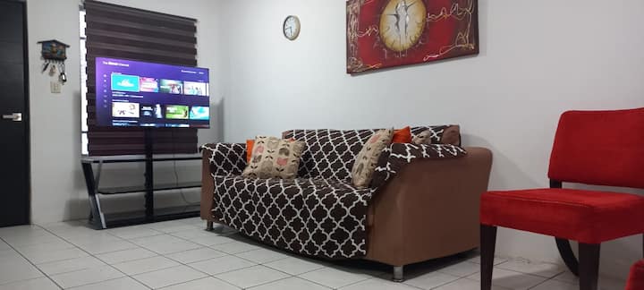 Safe House 8min Consulate, 10min Bridge, 1min Anam - Nuevo Laredo