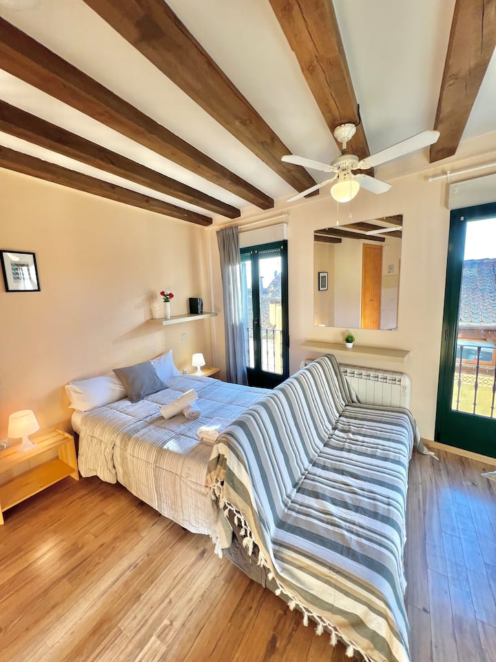 Acogedor Apartmento Pl Mayor I 2 Balcones I Vistas - Segovia