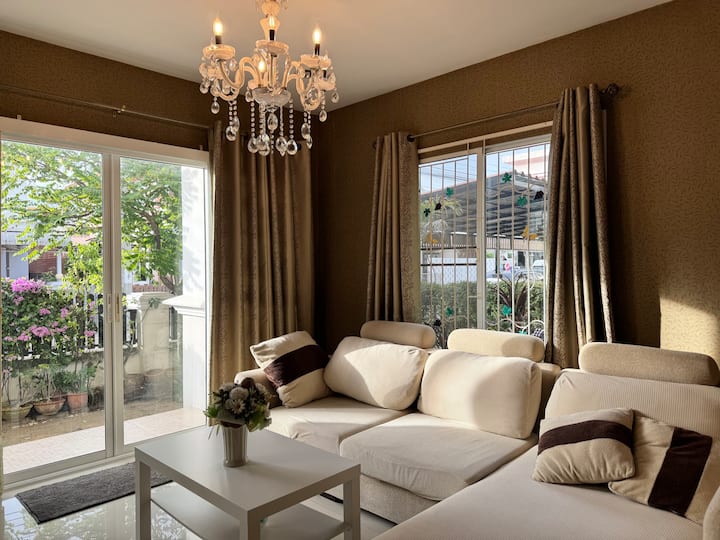 Simple Home & Private Living/airport (Bkk) 23 Mins - Bangkok