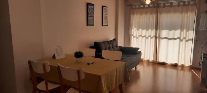 Corrientes 1554. Cerca De Todo. - Rosario