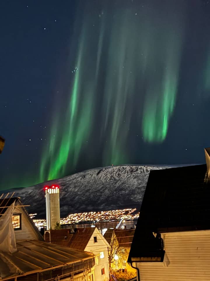 Cosy Older Big 2 Bedroom Apartment - Tromsø