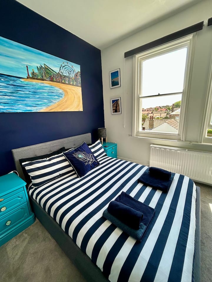 Large 3 Bed Broadstairs Apartment, Walk To Beach - Broadstairs