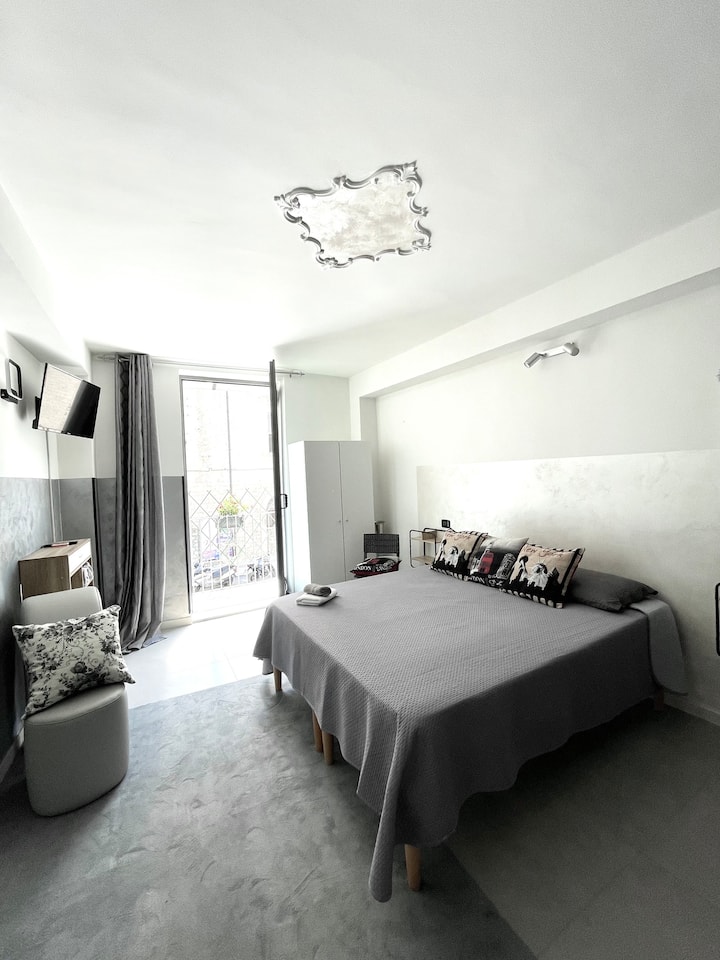 Luxury & Fire
(Locazione.turistica-affitti Brevi ) - Barletta