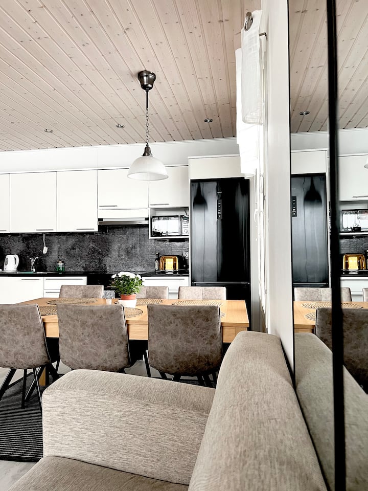 Sauna | Pysäköinti | Wi-fi  | 65”smarttv | Omapiha - Vuokatti