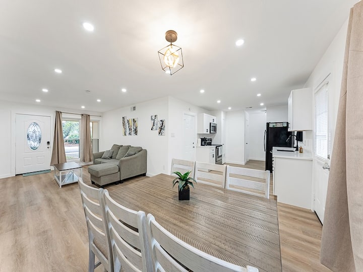 Brand New Dallas Area Home - Farmers Branch, TX