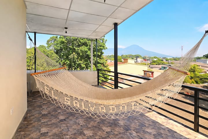 Mi Casa Es Tu Casa/volcano/ Mountain View Rooftop - San Salvador (El Salvador)
