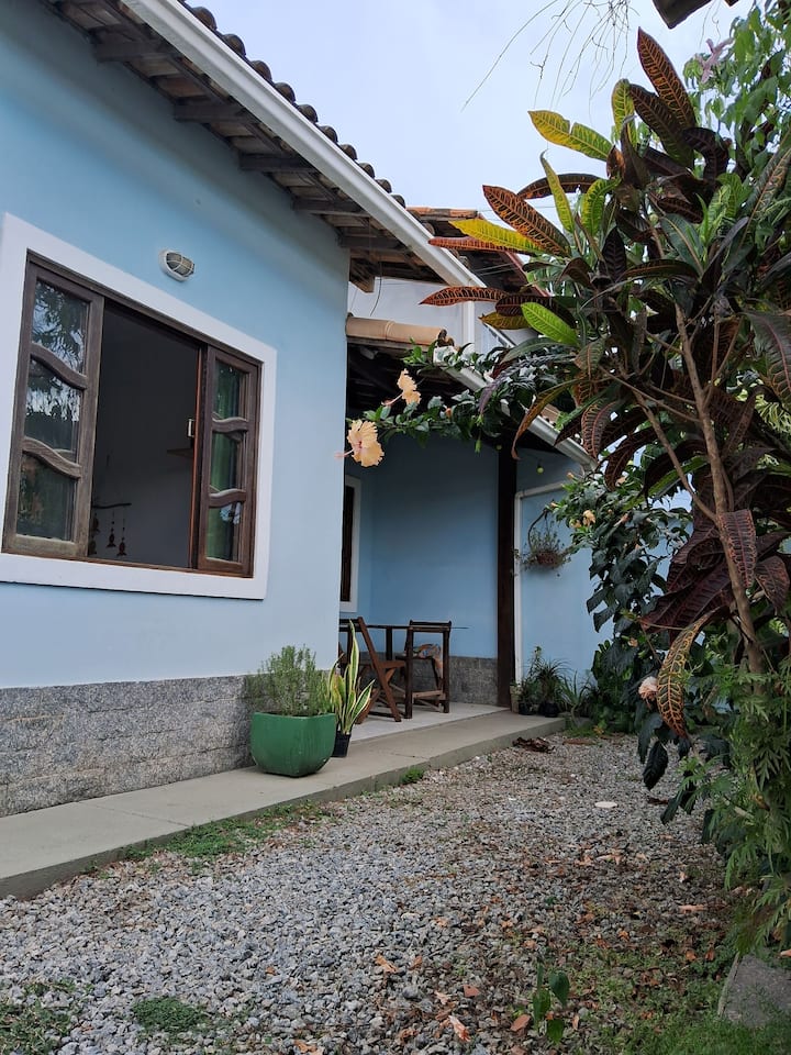 Casa Com Varanda 2 Quartos - Rio das Ostras