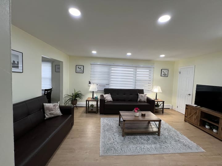 New 2 Bedroom Apt Close To Nyc & Shopping/park M2 - Jersey City, NJ