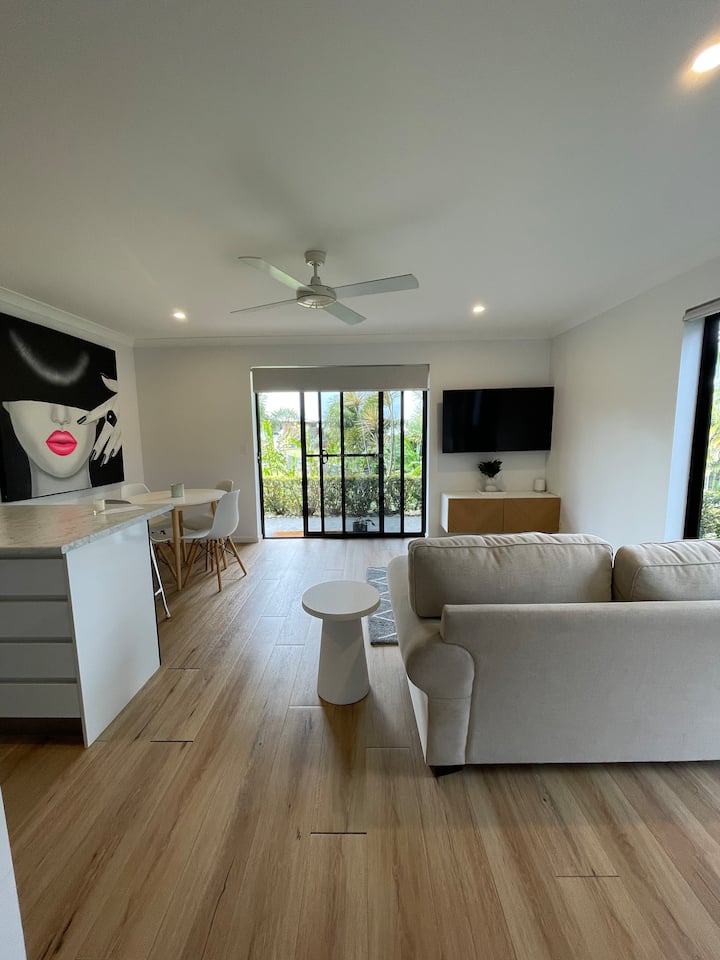 Self-contained Studio On ½ Acre Manicured Gardens - Buderim