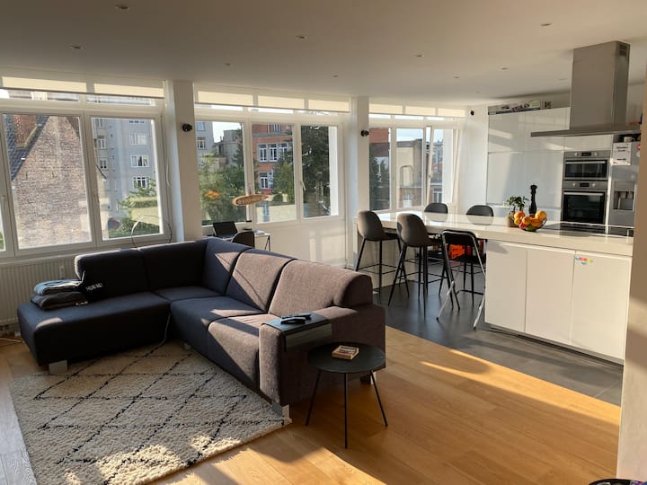 Cosy & Bright Apartment - Machelen