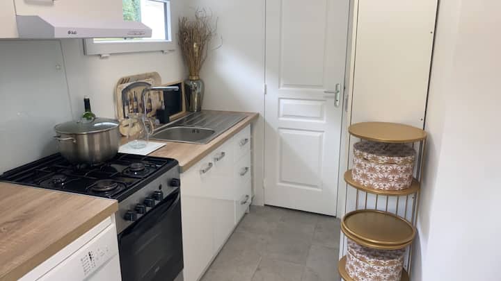 Maisonnette Avec Grande Cour - Carentan