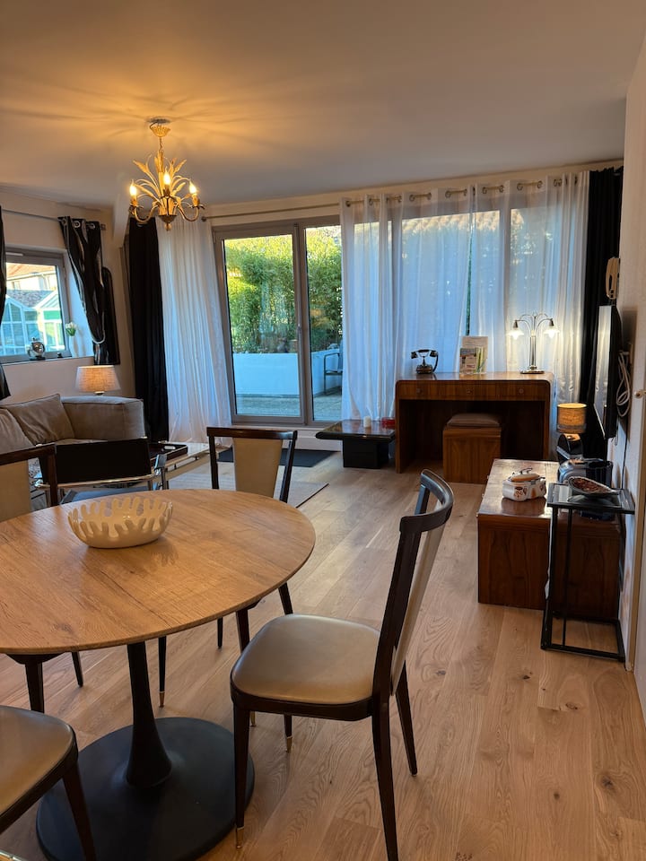 Appart T3, Cv, Ascenseur, Clim, Parking, Terrasse - ibis Budget Millau Viaduc