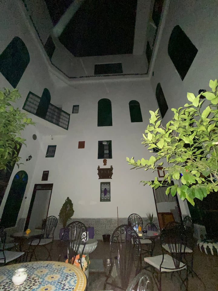 Chambre Calme Dans Un Riad Traditionnel à Fes - Fes