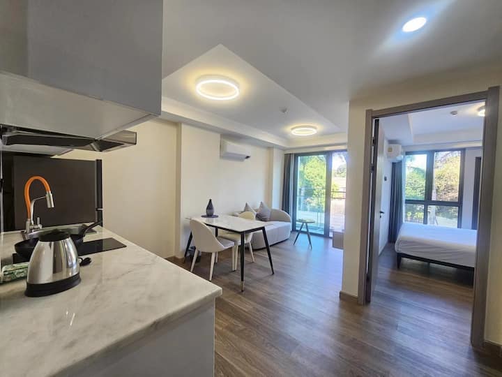 6层大树景1室1厅公寓 - Chiang Mai