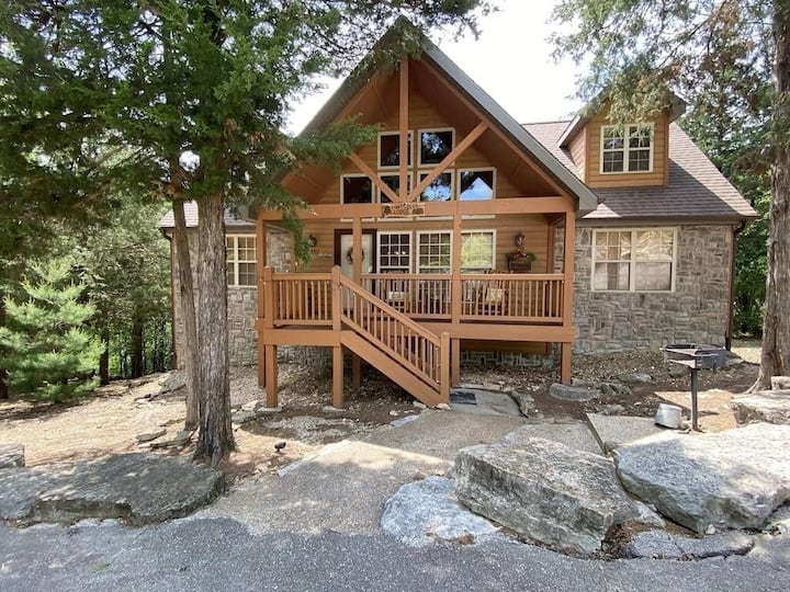 Lost Creek Lodge - 4 Luxury King Suites! - Branson, MO
