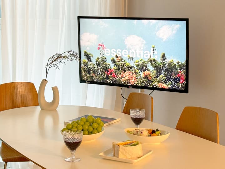 [리뉴얼] Stay33/홍대 망원  합정 여행에 최적화된 숙소 Dmc Yg/ 3r8p ! - Seoul