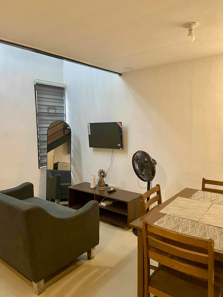 Home @ Zamba W/ Island Tour ( Near Beach And Navy) - San Narciso