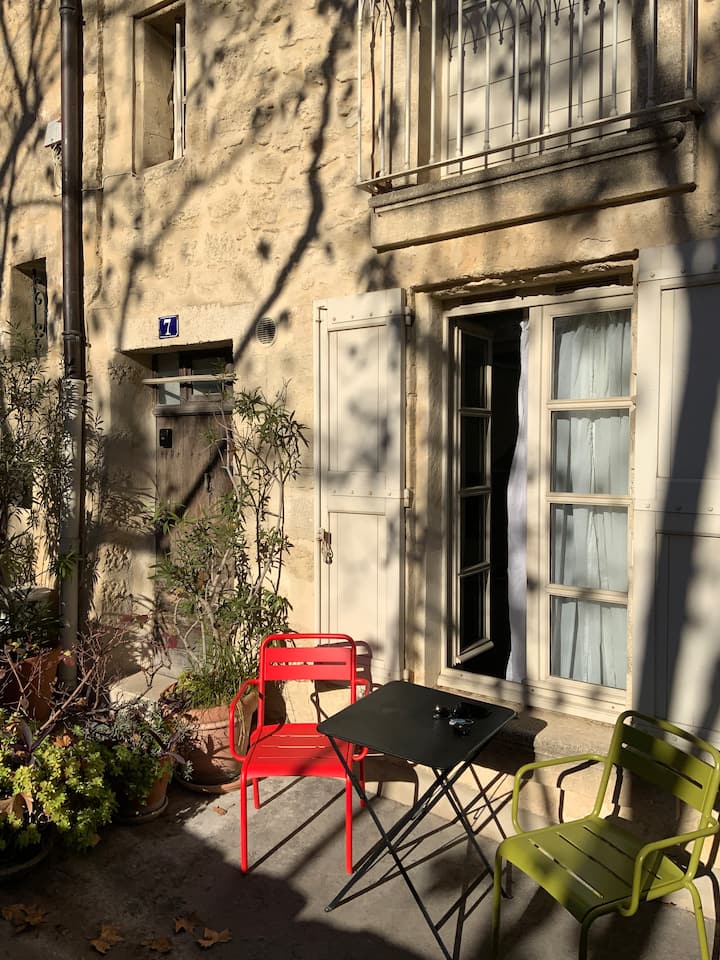 Stadthaus Charmant Und Zentral - Uzès
