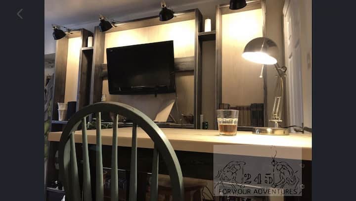 Small Penrith Flat (Ideal For 3) - Penrith