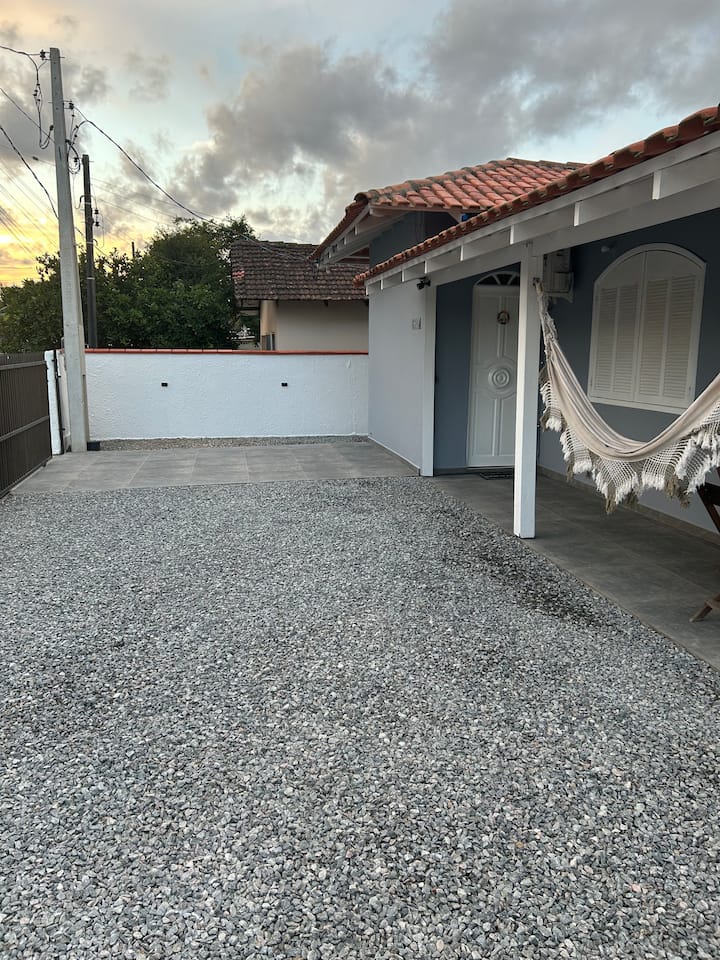 Kitnet A 200mt Do Beto Carrero - Penha