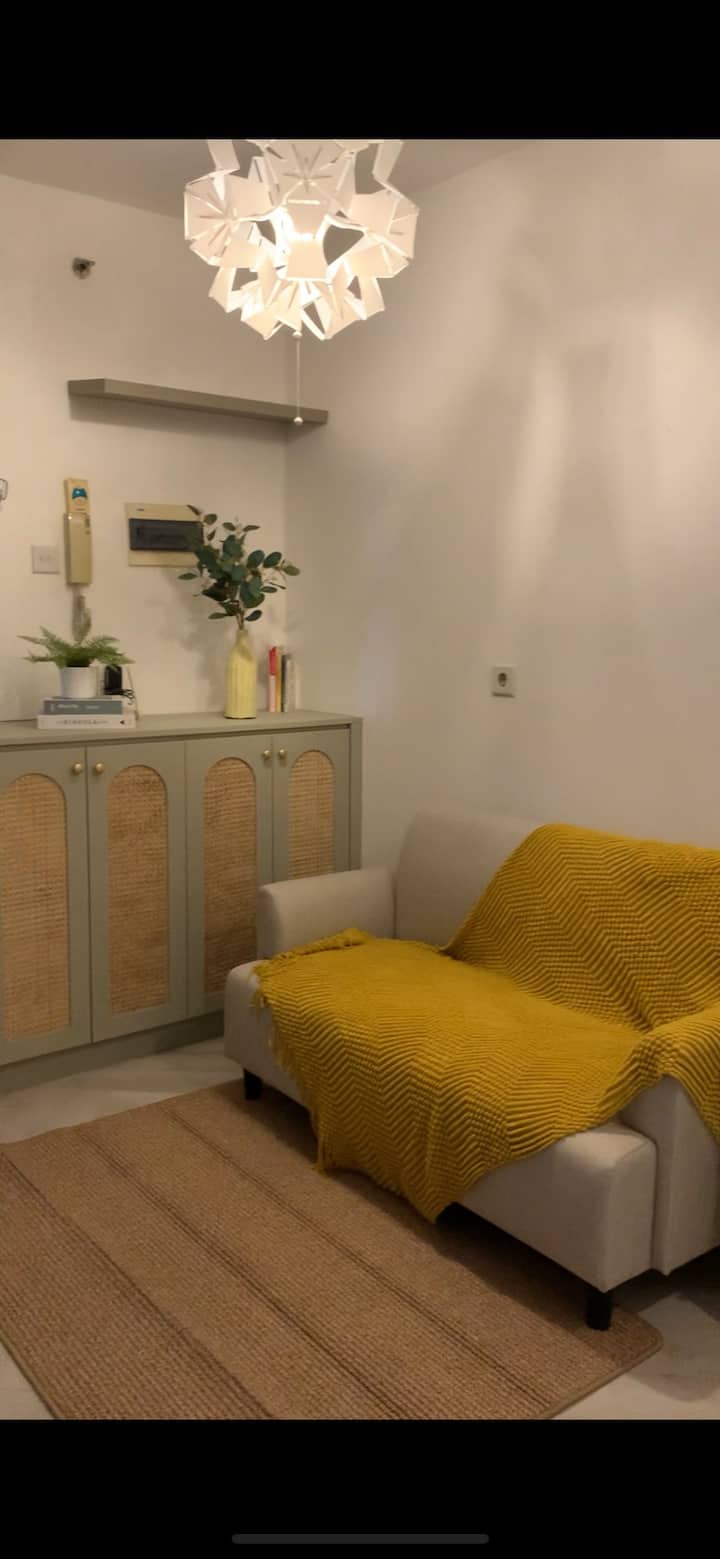 2br Comfy Central Living With Easy Citylink Access - 雅加達