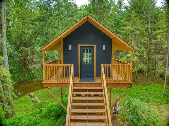 Forest Getaway - Alliston