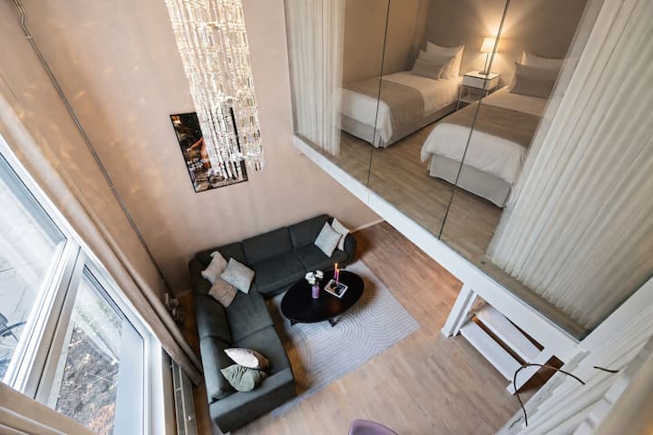 Peaceful 2-floor Apartment, Walkable To Everything - Oslo
