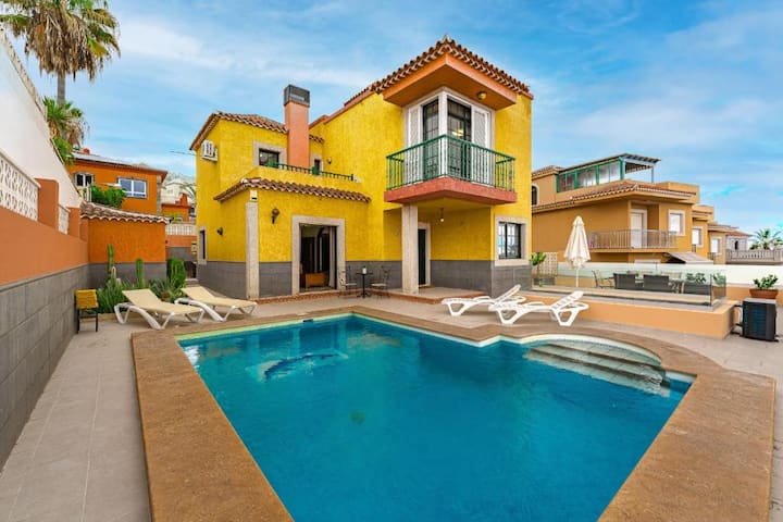 Villa Chayofa - House With Pool - Los Cristianos