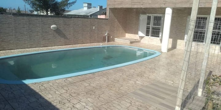 Alugo Casa De Veraneio  Com Picina - Arroio do Sal