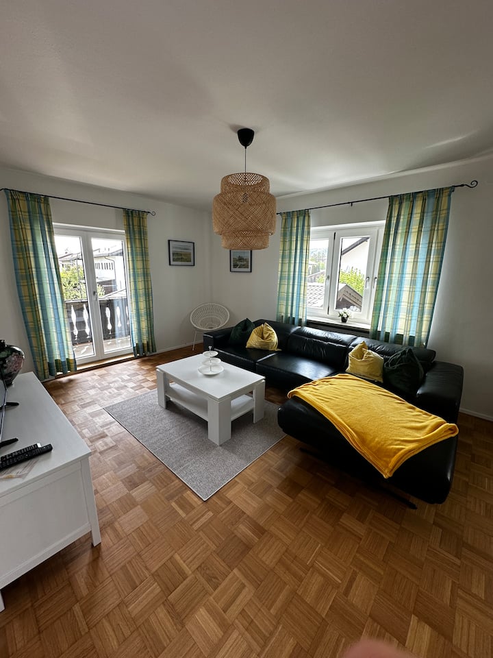 Charmante 3 Zimmerwohnung - Wolfratshausen