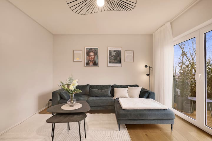 Modern City Apartment For Short- & Long-term Stays - Saarbrücken