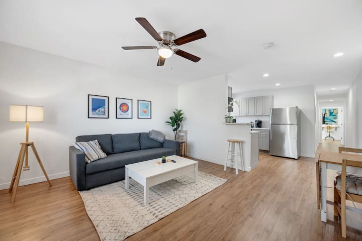2 Bd 1 Ba Apt 3 Near Everything! - Pueblo