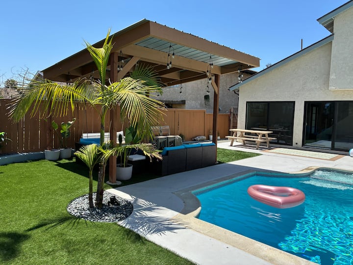 Heated Pool+gazebo+ Private Suite: Up To 16 People - San Diego