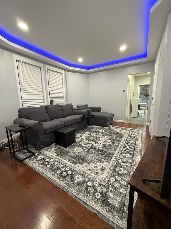 Luxury Entire Home In West New York, Nj - West New York, NJ