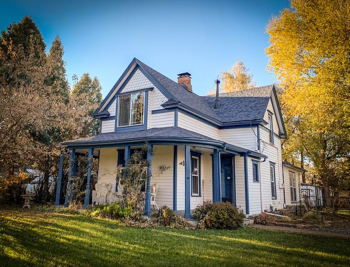 The Farmhouse - Colorado Springs, CO