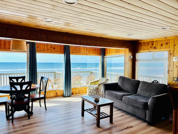 Purplemoon2:beachfront Home W/private Beach Access - Lincoln City, OR