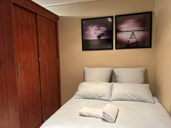 0.5 Studio Apartment At Paarl Cbd - Paarl