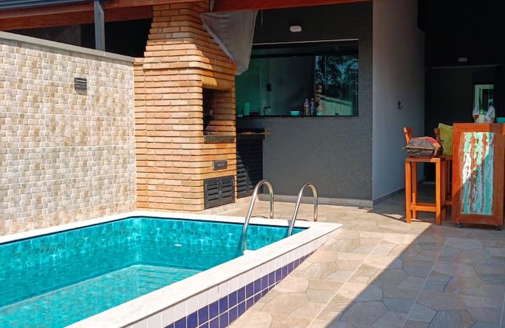 Sol, Piscina, Churrasco E Seu Pet Em Peruíbe - Peruíbe