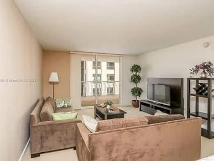 Amelie Brickell +Balcony+sea View+pool+gym & Etc. - Miami