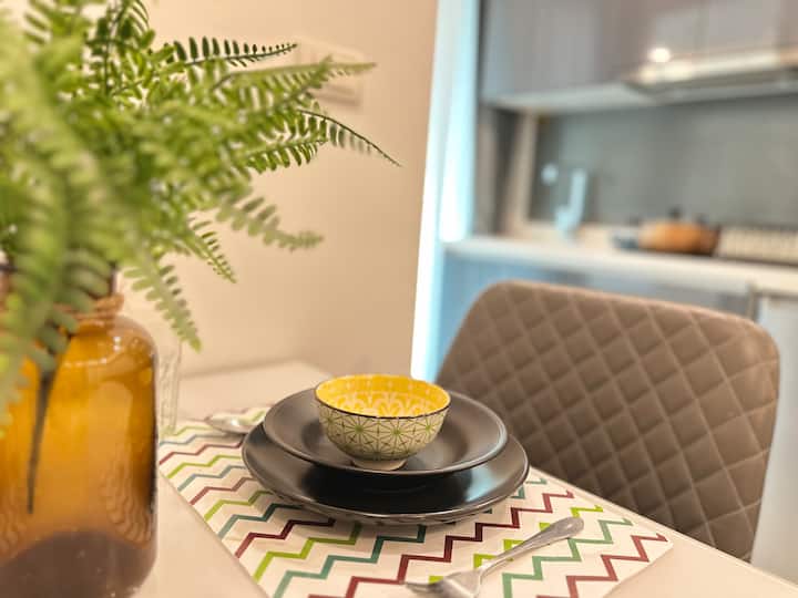 Tropical Resort Style 1br Condo - Pattaya