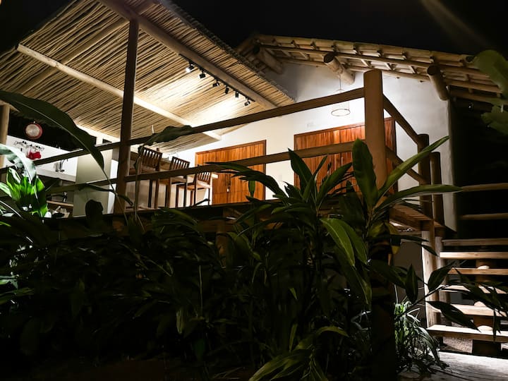 Cabana A Menos De 800 Metros Do Quadrado - Trancoso