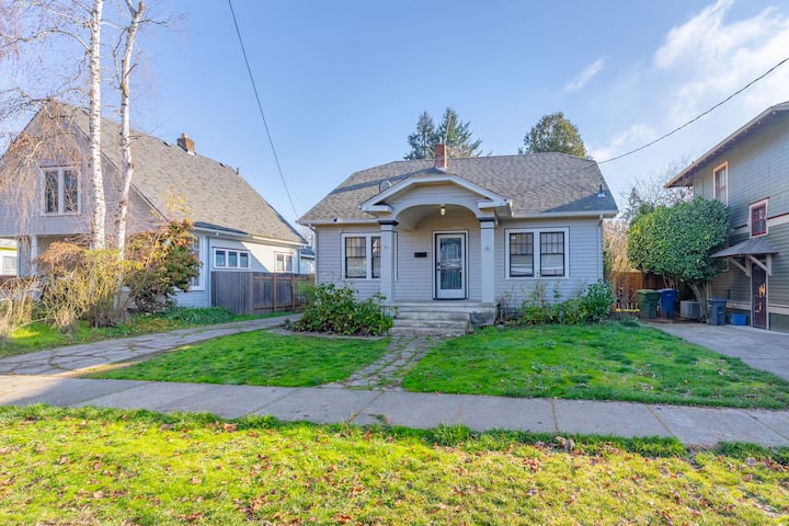 The Spot! Close To Everything - Salem, OR