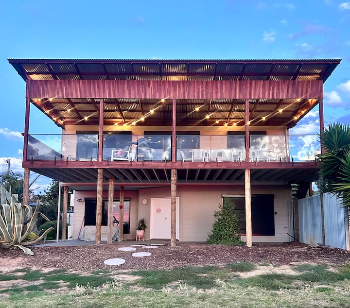 The Deck At Sellicks ~ Family Friendly Entertainer - Adelaide