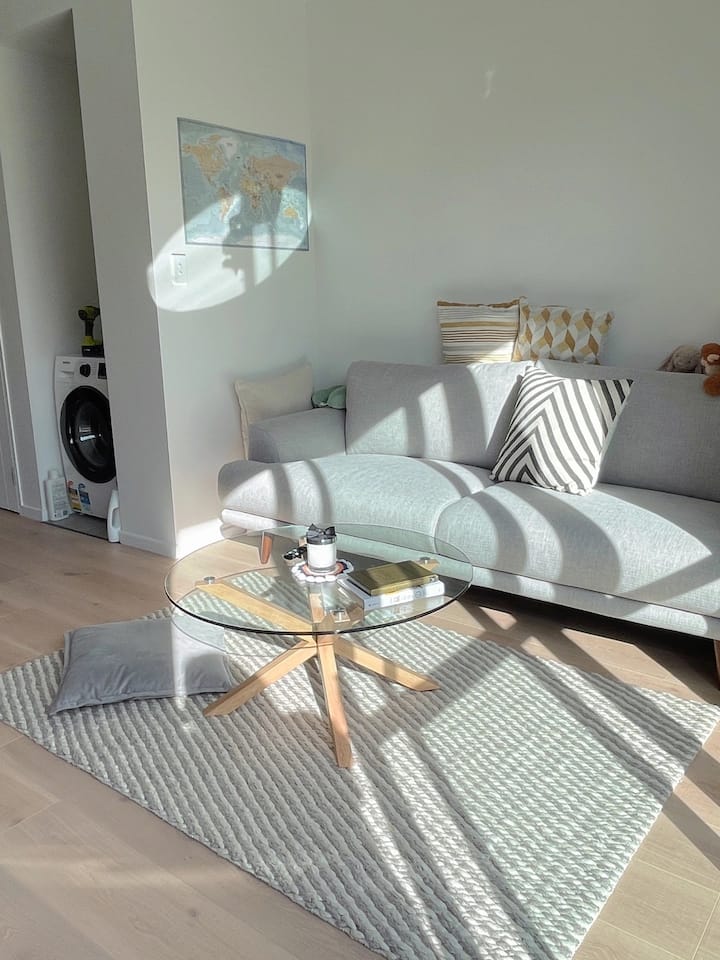 Cosy Bedroom In East Auckland Near Bus Stop & Mall - Waiheke Island